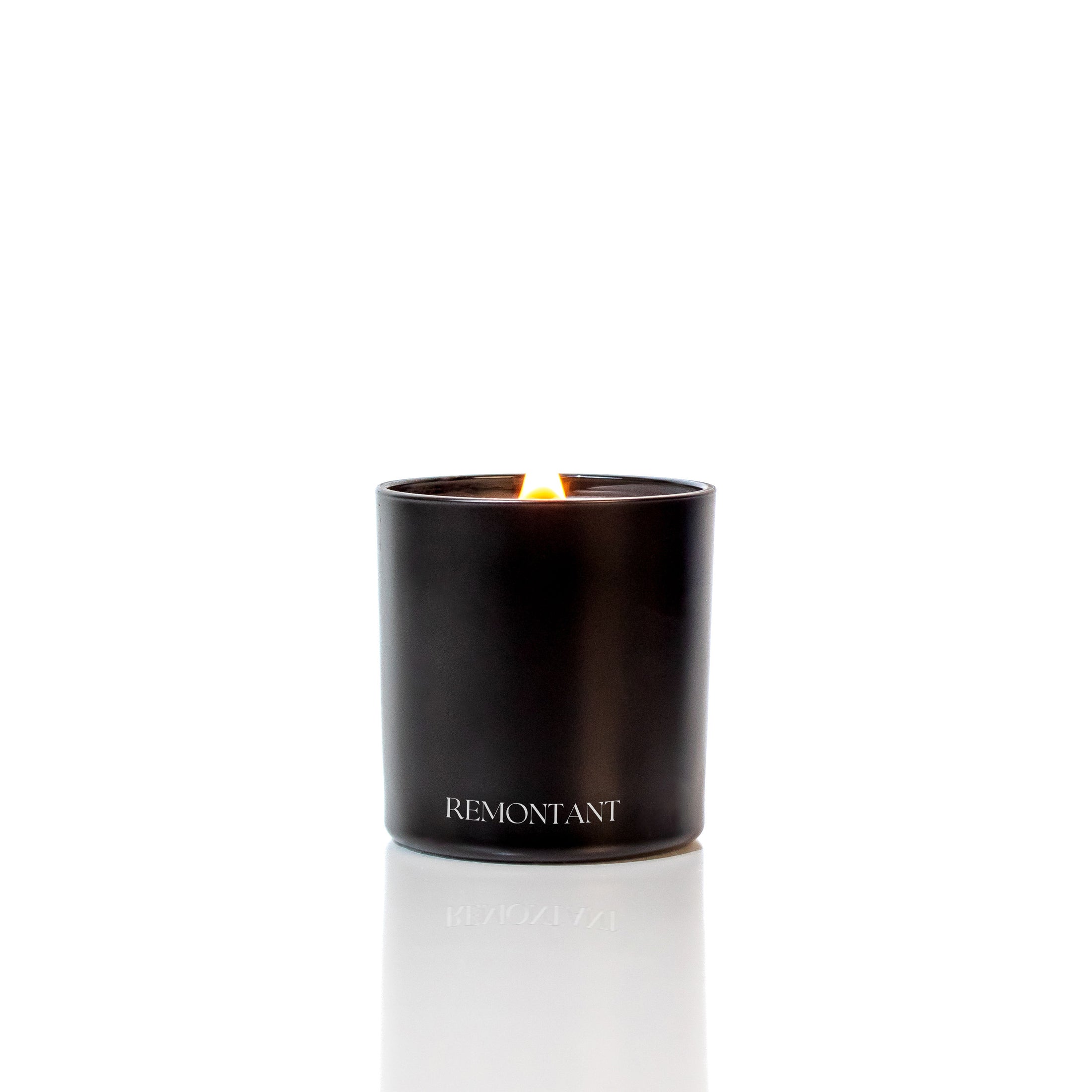 Anjou Pear Candle | Pear ~ Sumac ~ Guaiacwood | Wood Wick Candle – The Remontant